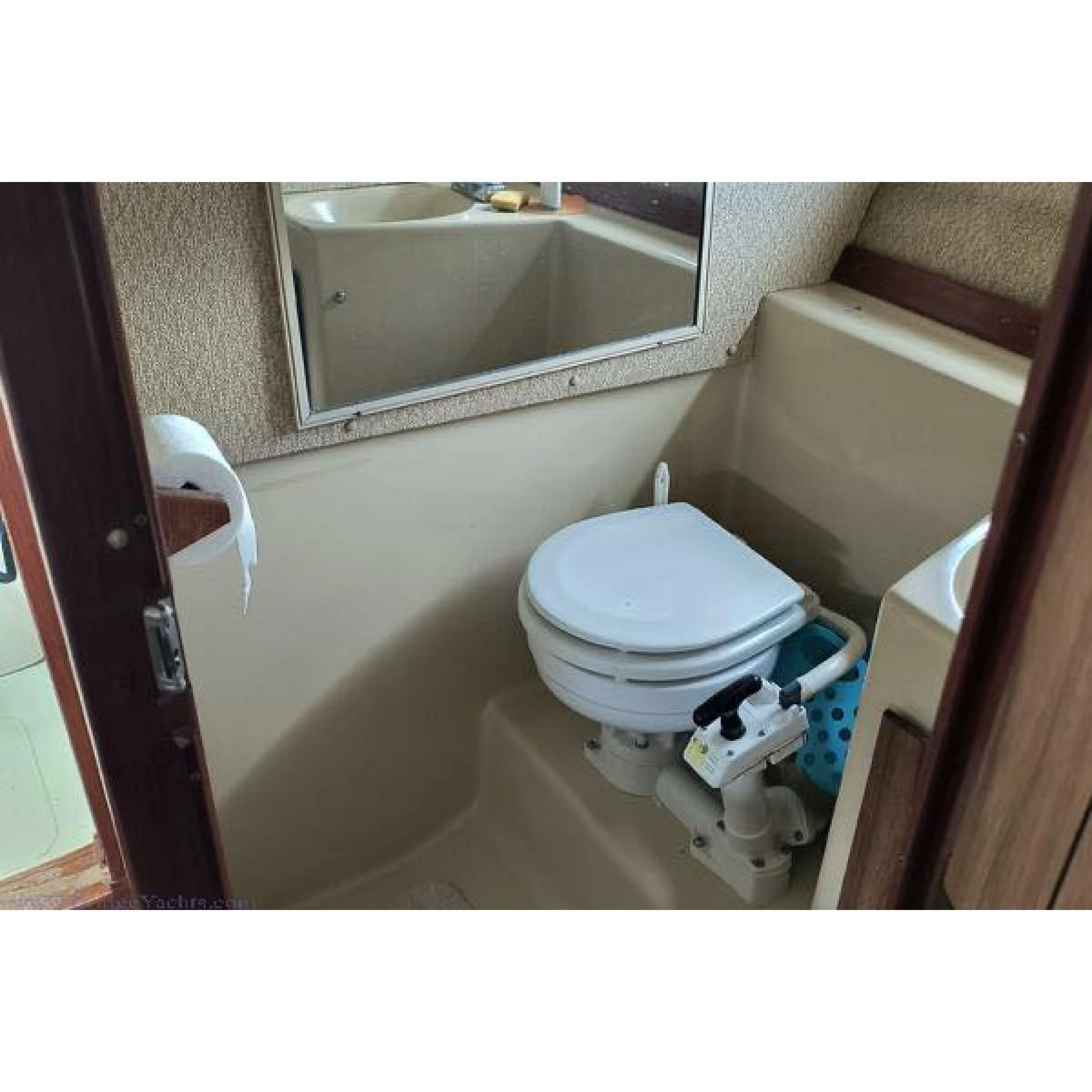 1977 Sea Ray 30ft Weekender - Restored Classic Boat for Sale | Bridge ...