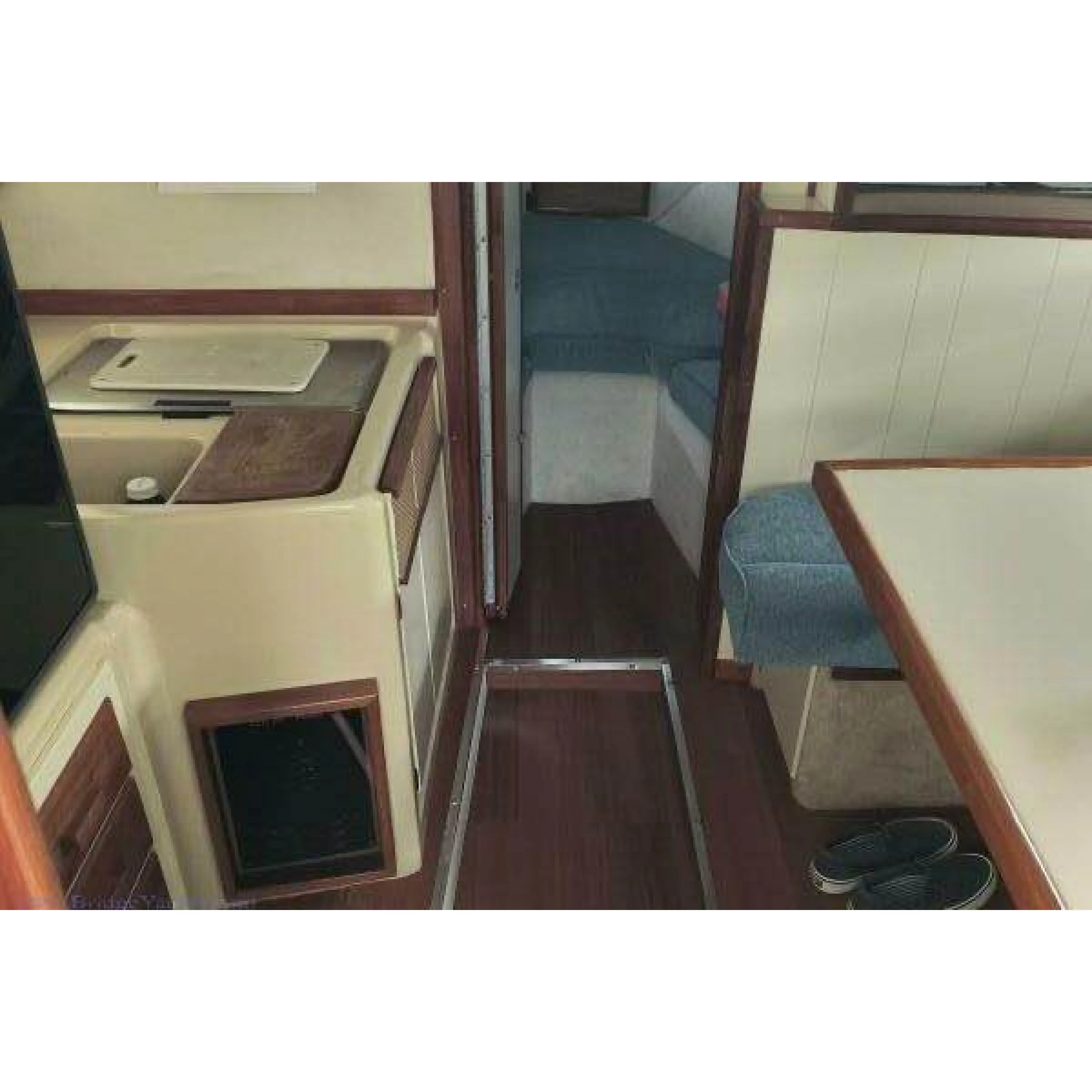 1977 Sea Ray 30ft Weekender - Restored Classic Boat for Sale | Bridge ...