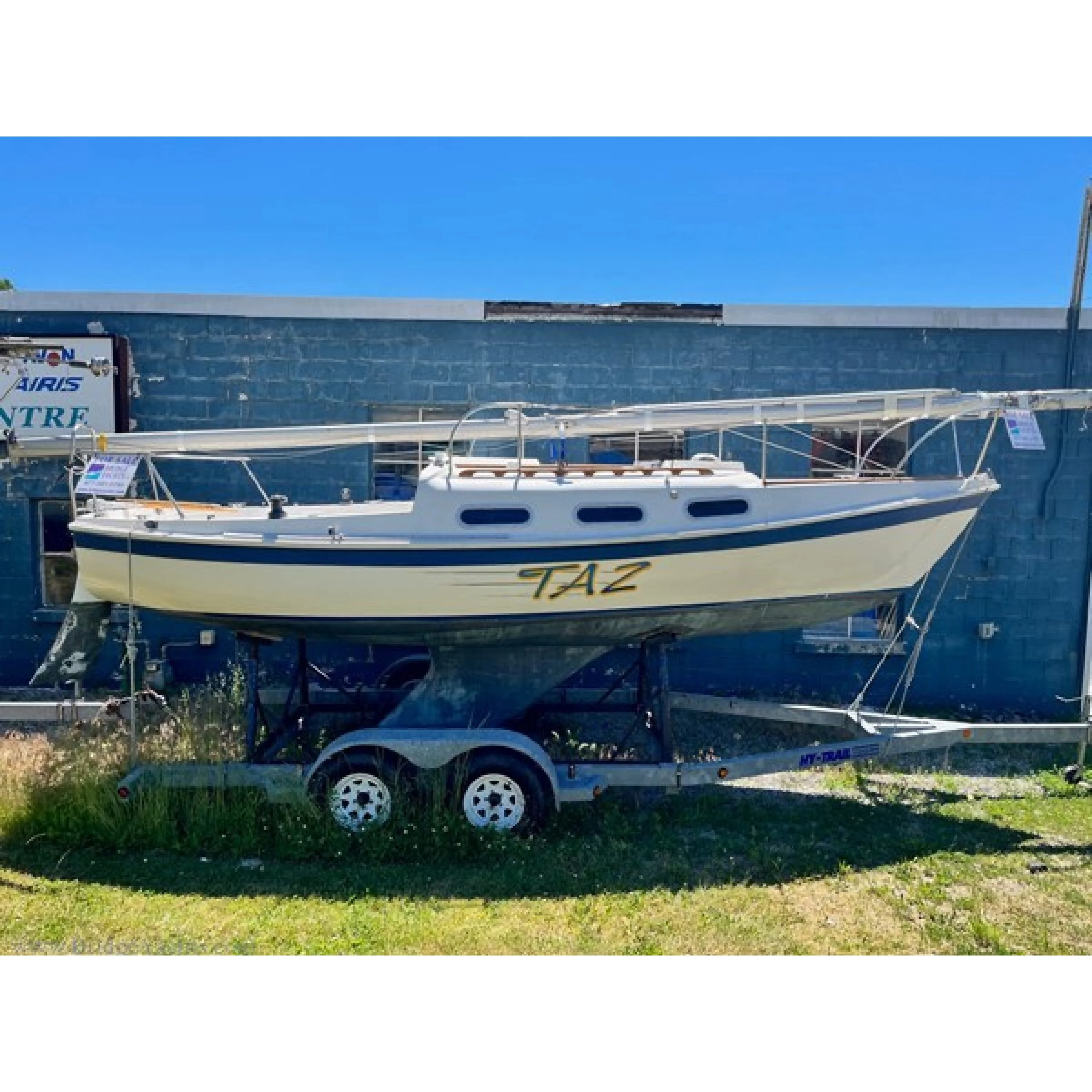 1974 Tanzer 22 Cruising Racing Sailboat