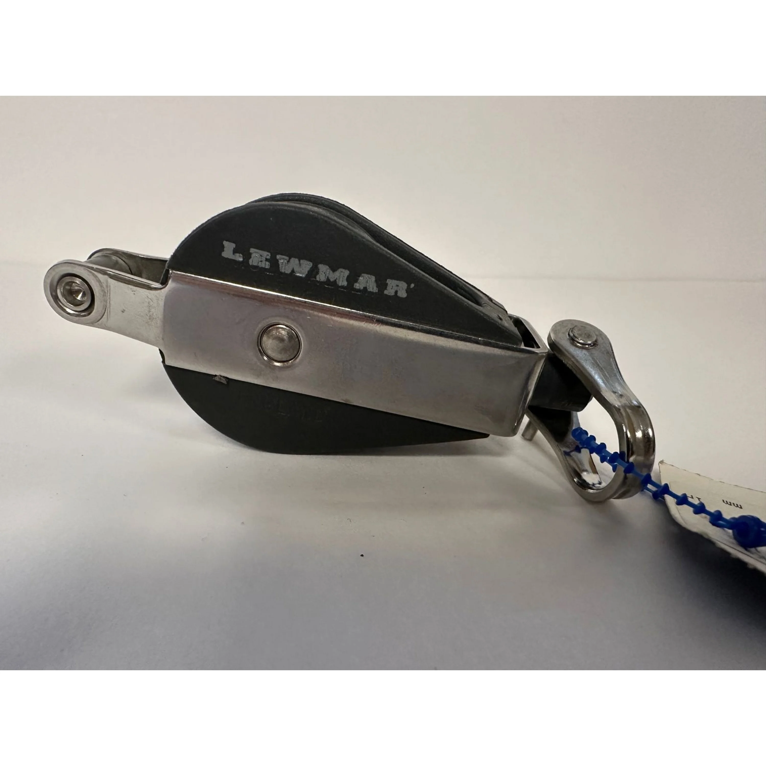 BLOCK 38MM SINGLE W/ BECKET - LEWMAR